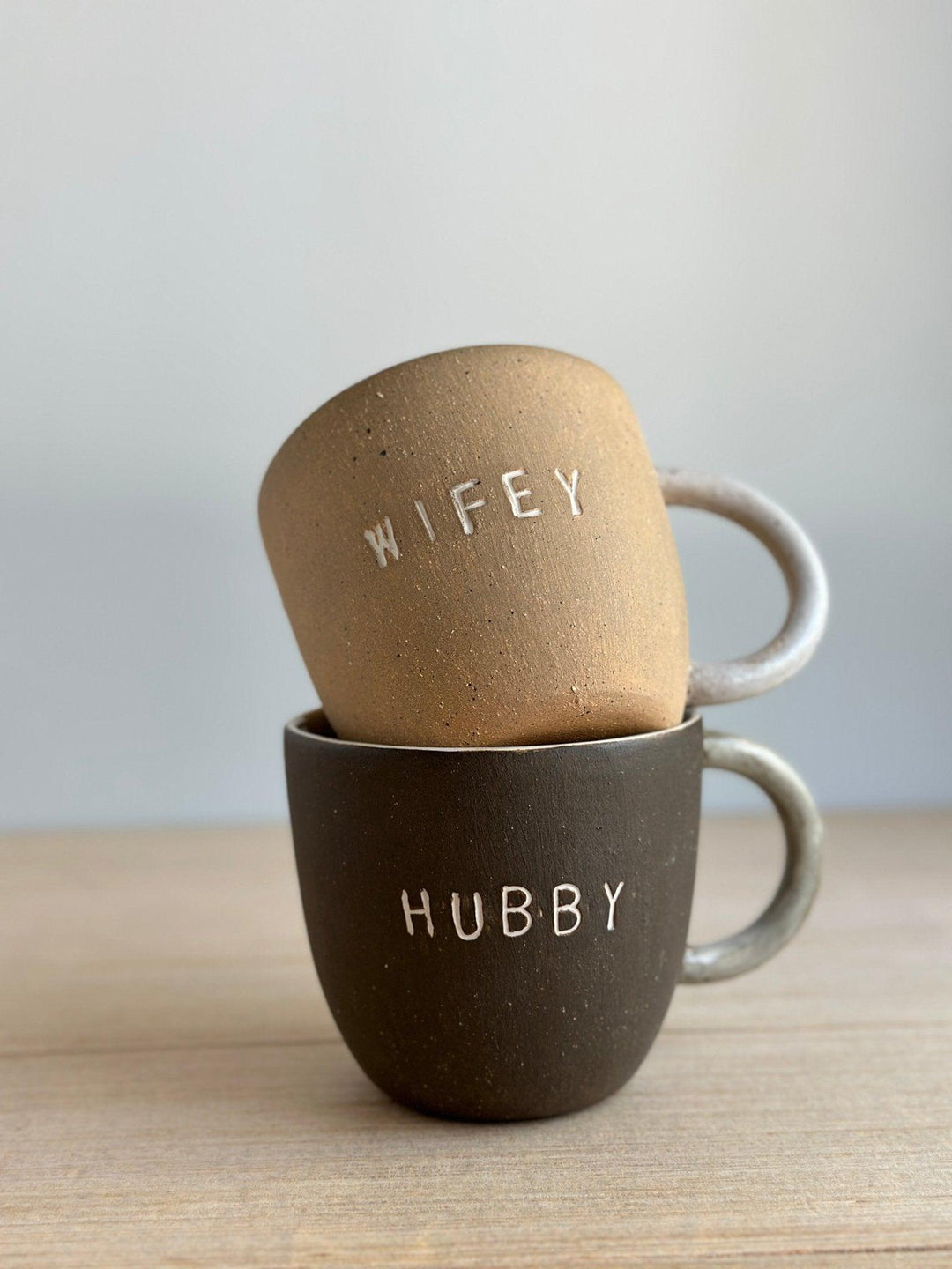 Hubby & Wifey Mugs - MuddyHeart